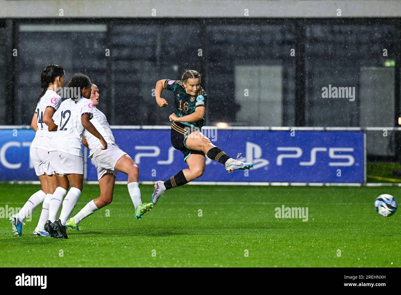 Tubize, Belgium. 27th July, 2023. Paulina Platner (16) of Germany pictured during a female ...