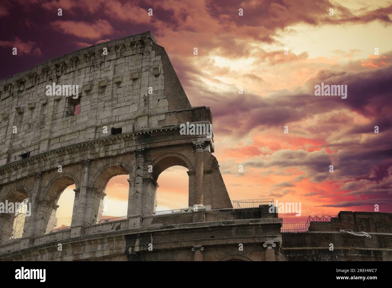 Evening image of the Roman Coliseum with a colorful evening sky Stock ...