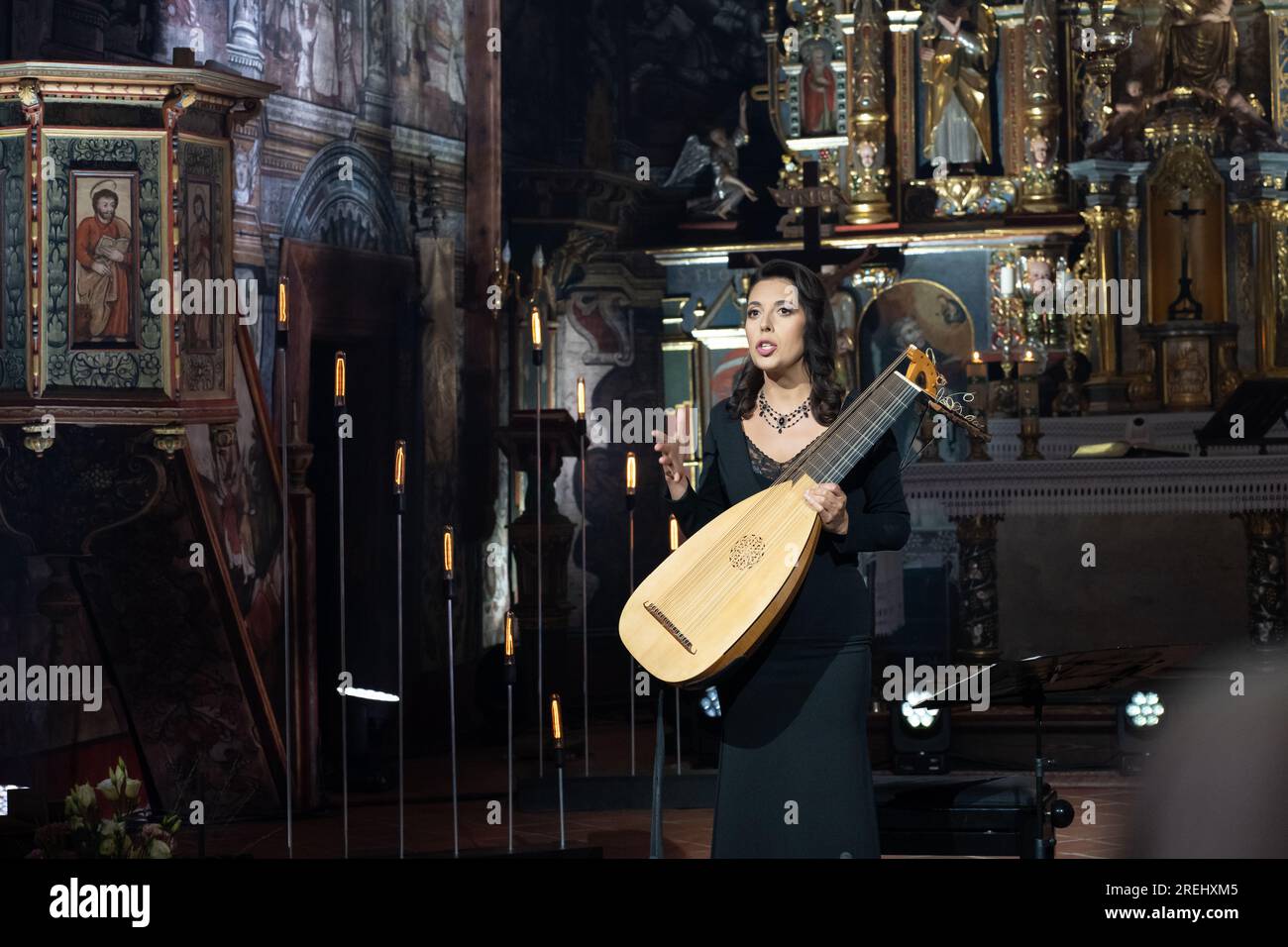 Baroque instrument hi-res stock photography and images - Alamy