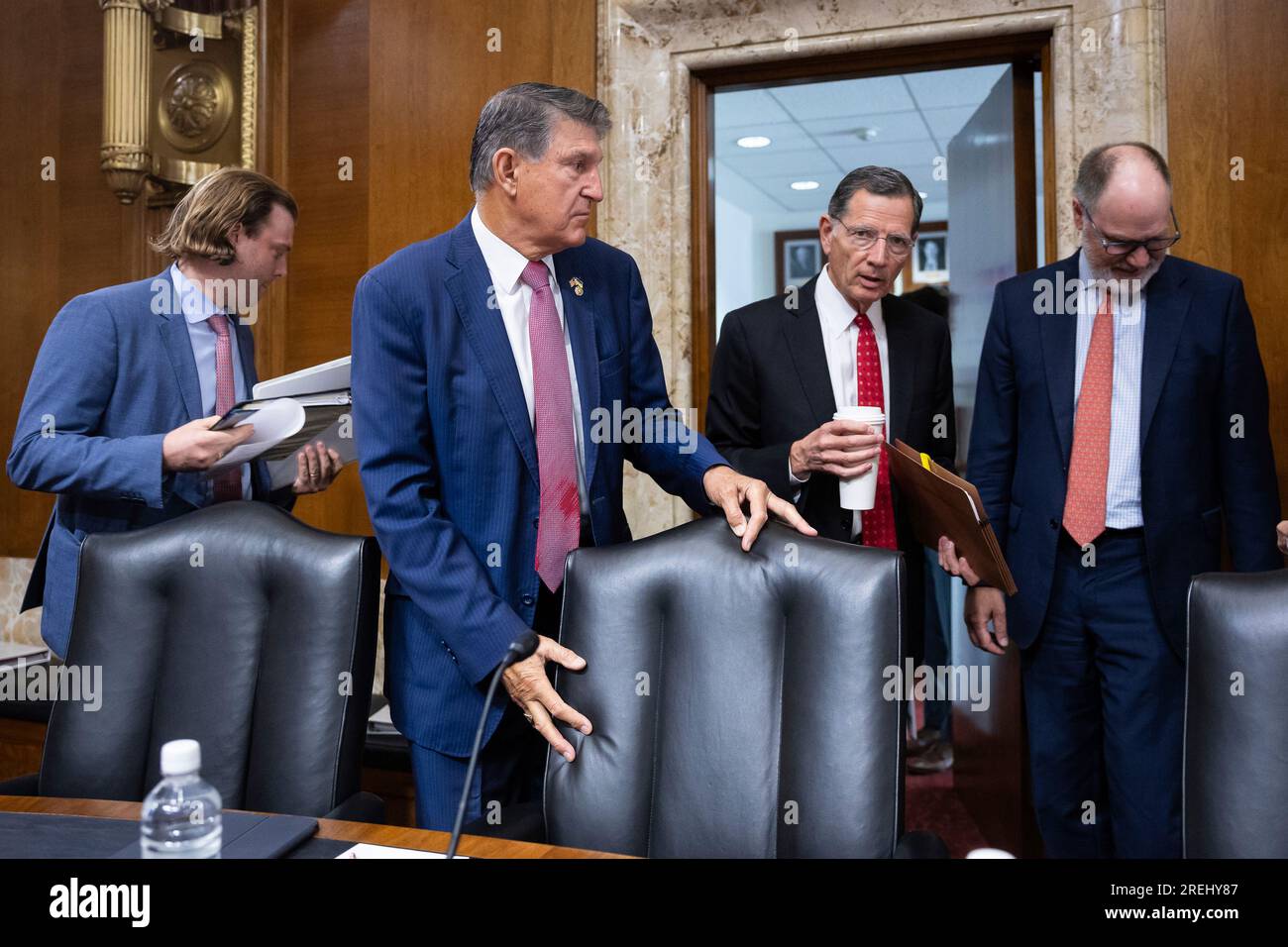 Senate Energy and Natural Resources Committee Chair Joe Manchin (D-W.Va ...
