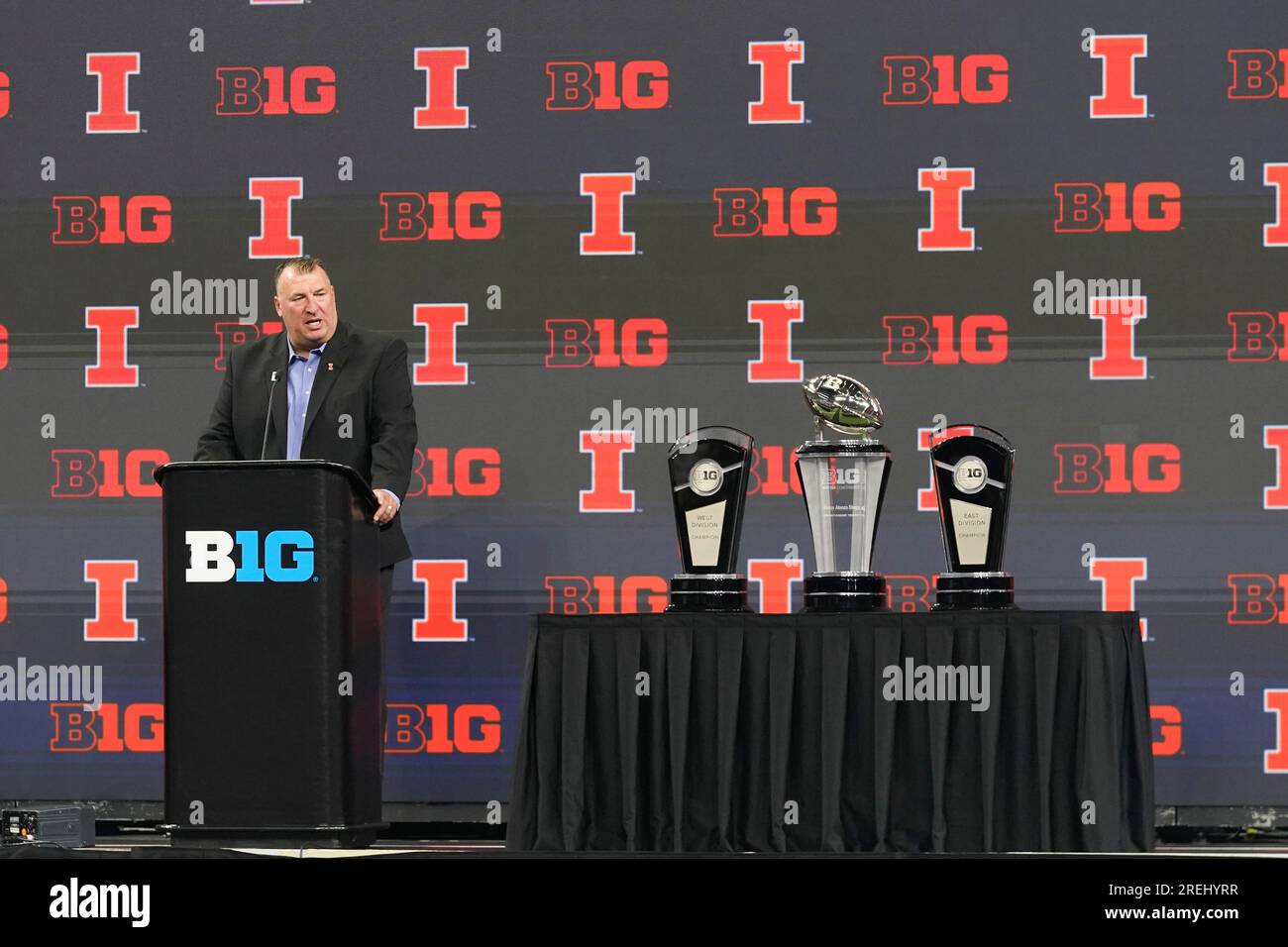 Illinois head coach Bret Bielema speaks during an NCAA college football ...