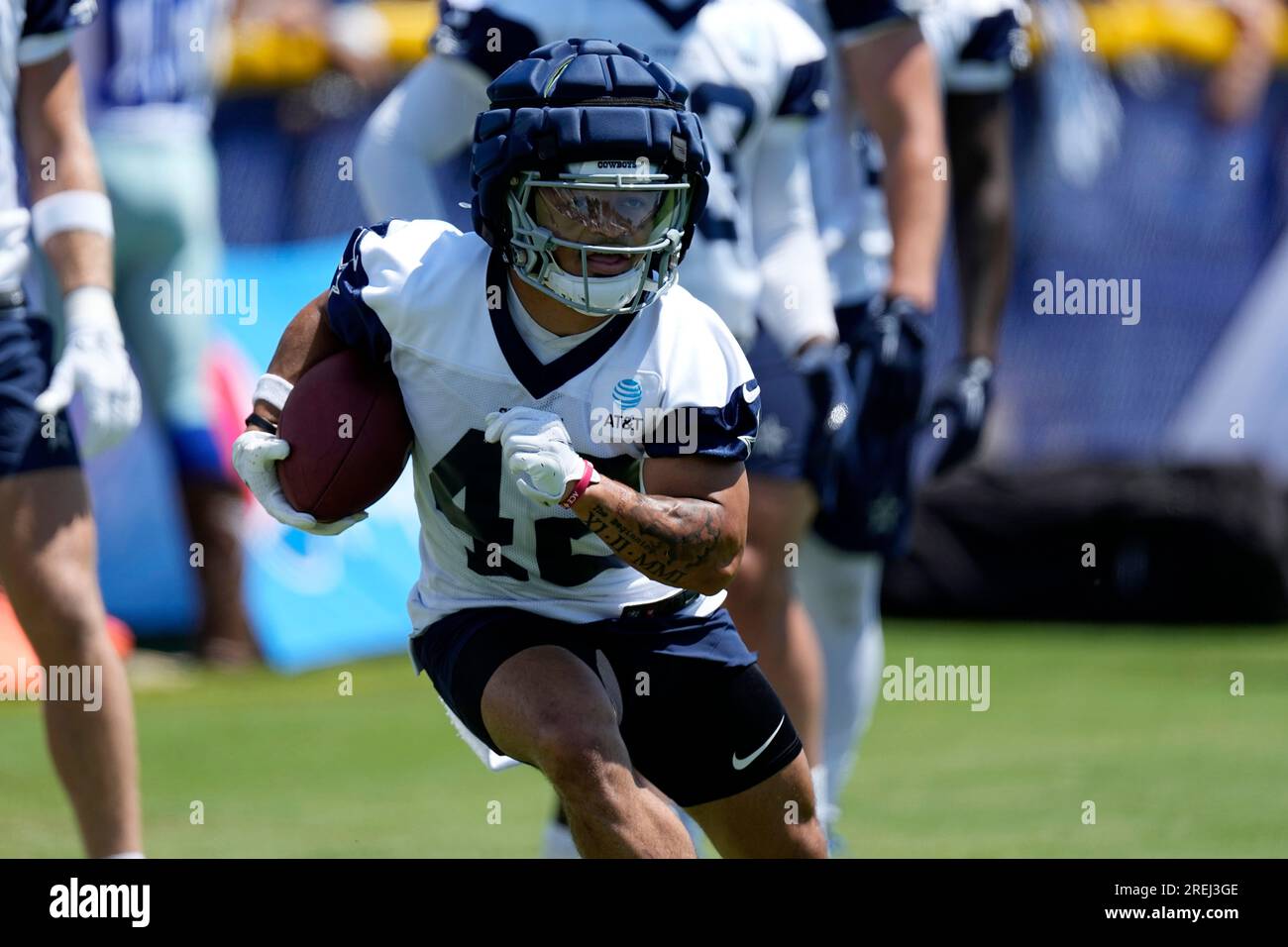 Dallas Cowboys running back Deuce Vaughn runs a play during the NFL ...