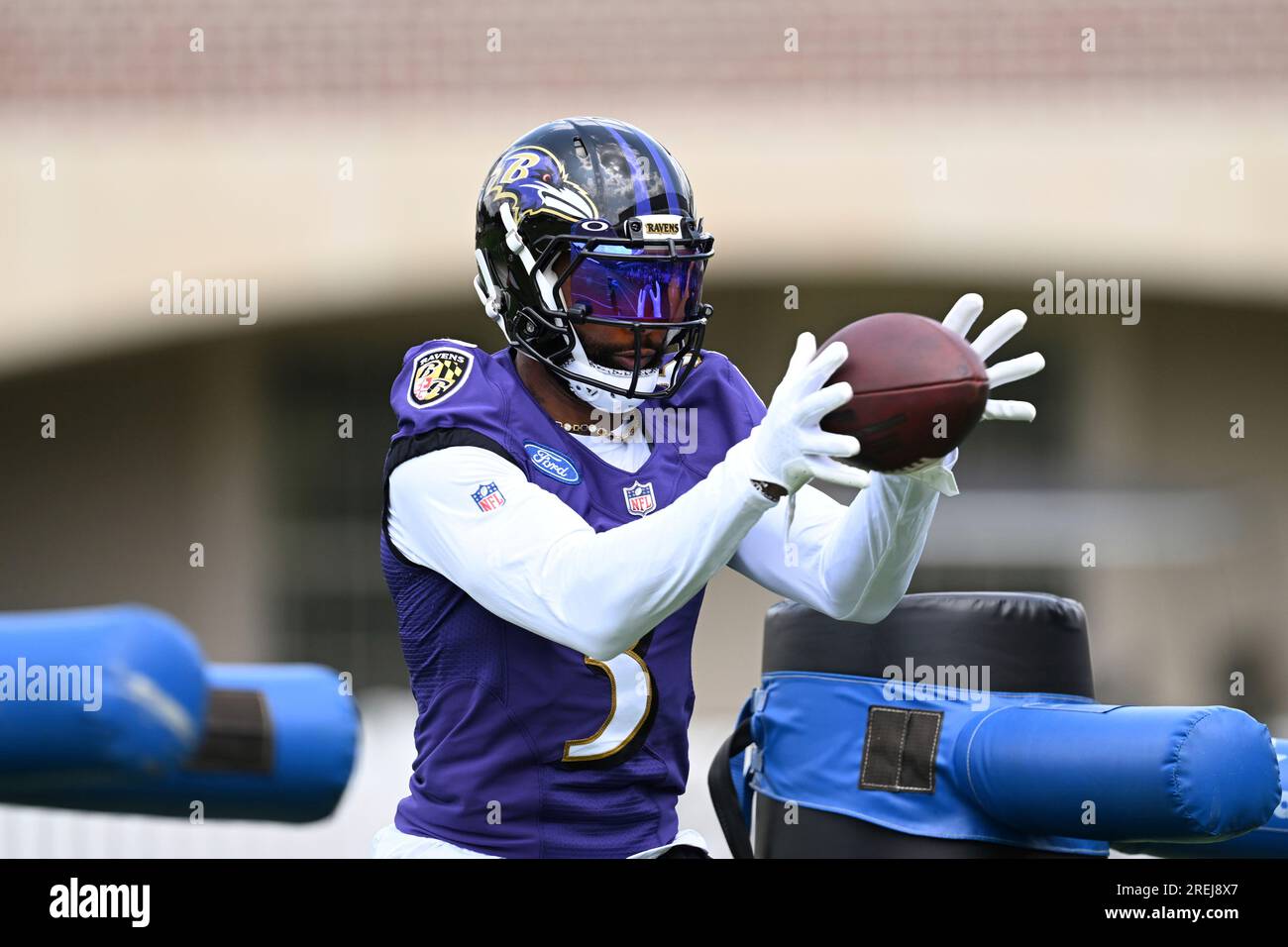 Baltimore Ravens wide receiver Odell Beckham Jr. works out during NFL ...