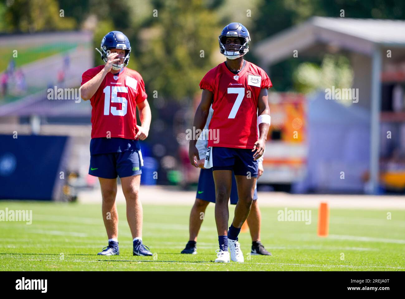 Seattle Seahawks quarterback Holton Ahlers (15) and quarterback Geno ...