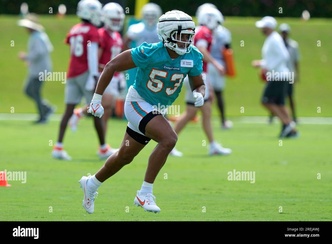 Miami Dolphins linebacker Cameron Goode (53) runs drills during ...