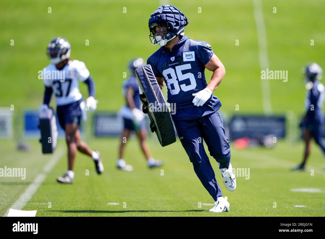 Seattle Seahawks tight end Tyler Mabry (85) holds a pad during a drill ...