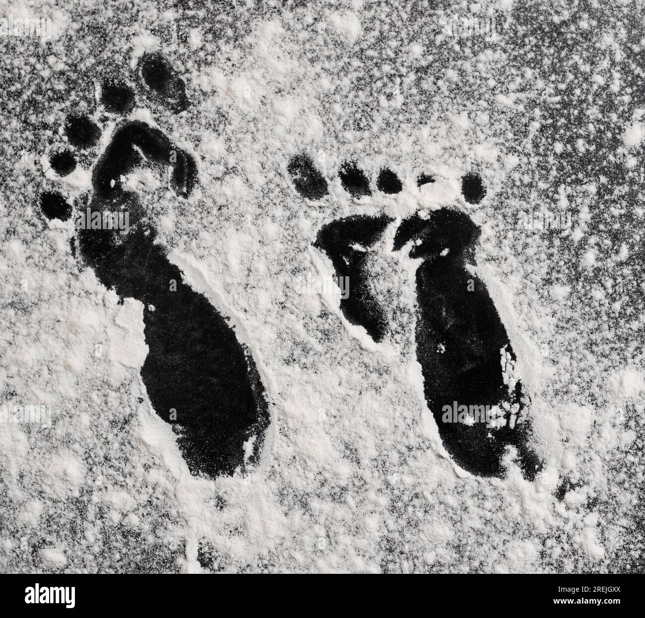 Foot print on white powder Stock Photo - Alamy