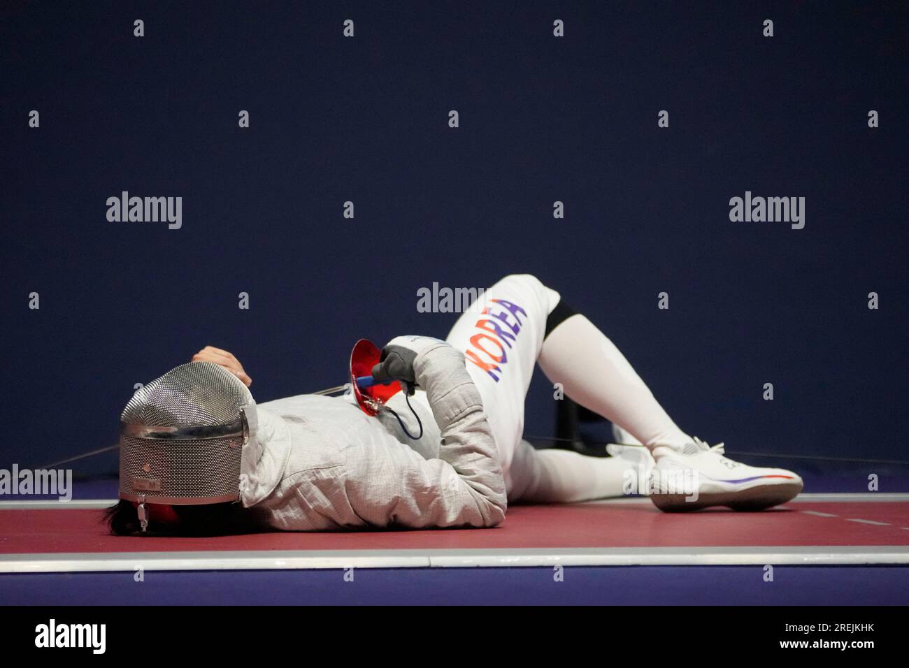 Korea's Kim Junho reacts during the men's Team Sabre final against ...