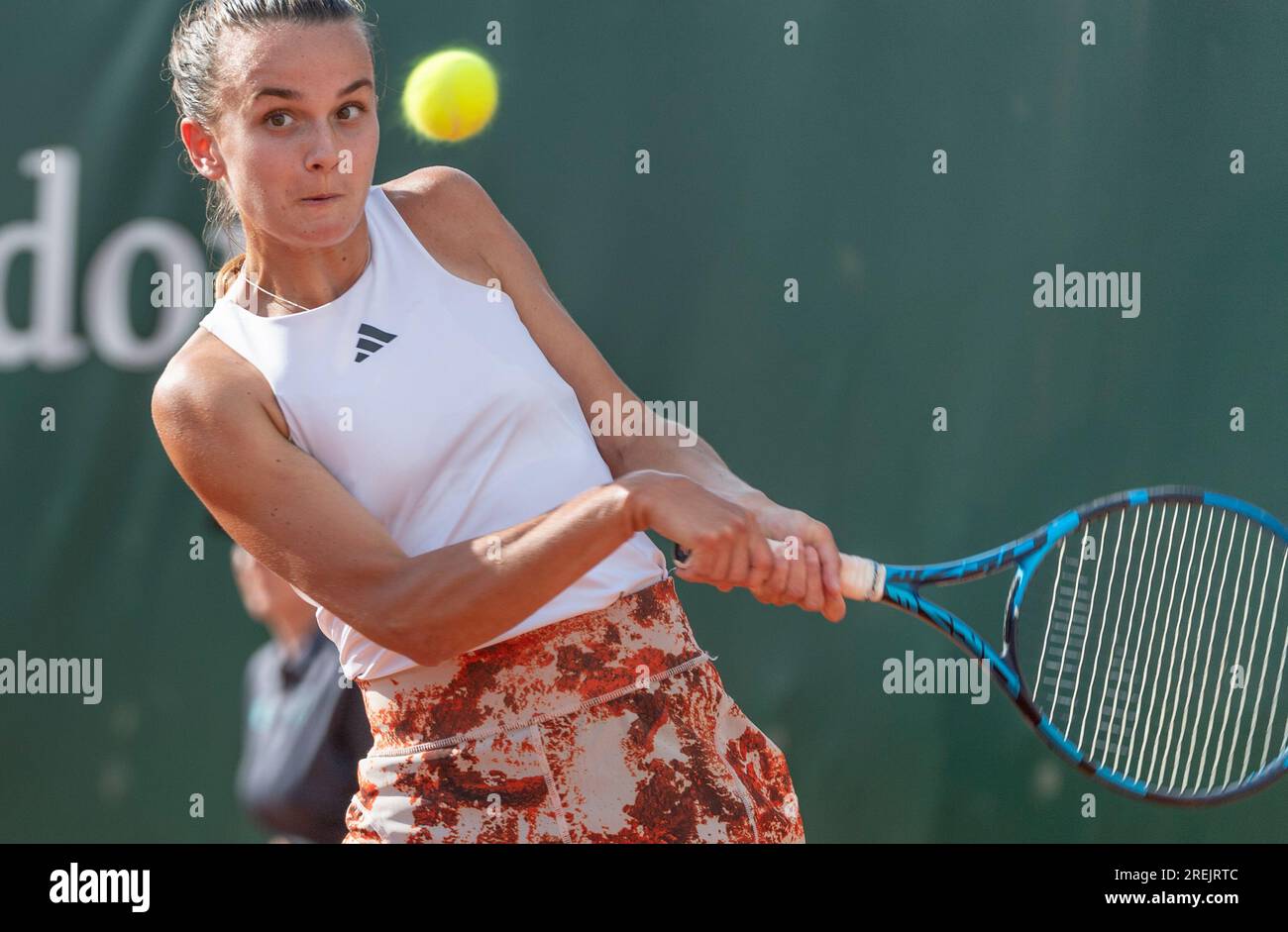 Lausanne, Switzerland. 07th Aug, 2023. Clara Burel of France return during quaterfinal of ...