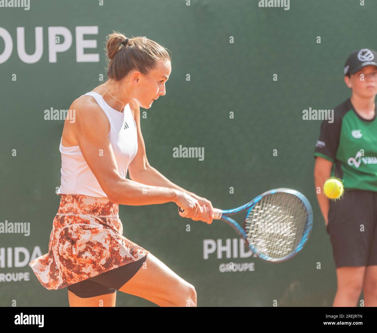 Lausanne, Switzerland. 07th Aug, 2023. Clara Burel of France return during quaterfinal of ...