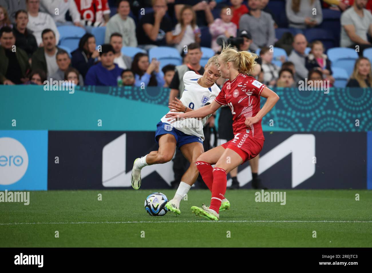 Sydney, Australia. 28th July, 2023. Rachel Daly (9) of England and Kuhl ...
