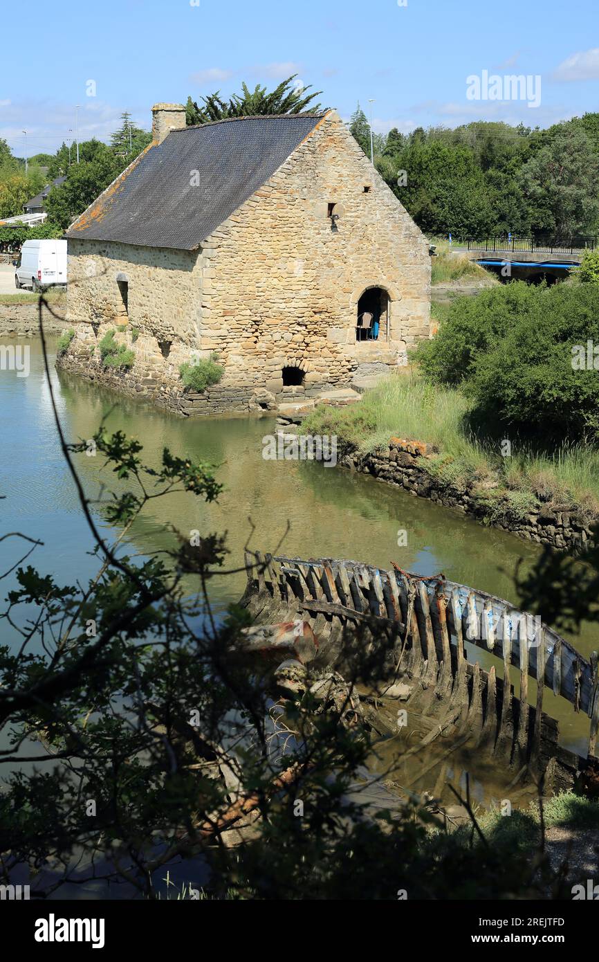 Sentier du moulin hi-res stock photography and images - Alamy