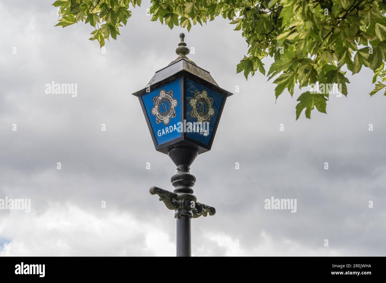 Garda Sign/Lantern Monasterevin Garda Station Stock Photo - Alamy