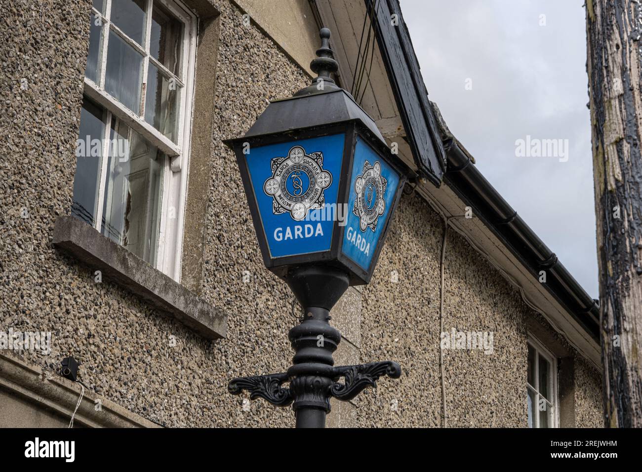 Garda Sign/Lantern Castlepollard Garda Station Stock Photo - Alamy