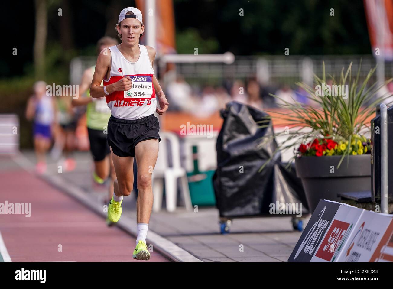 Luc velzeboer hi-res stock photography and images - Alamy