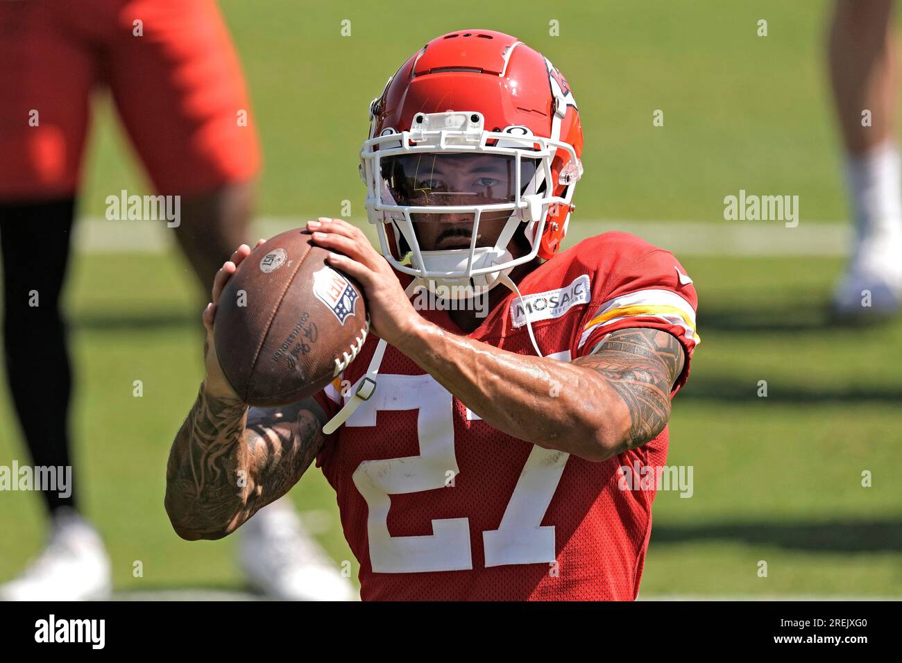 Kansas City Chiefs wide receiver Nikko Remigio catches a ball after NFL ...