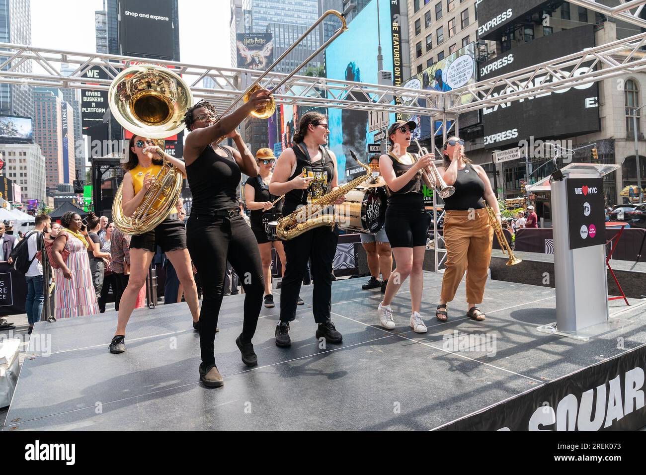 Female brass band hi-res stock photography and images - Alamy