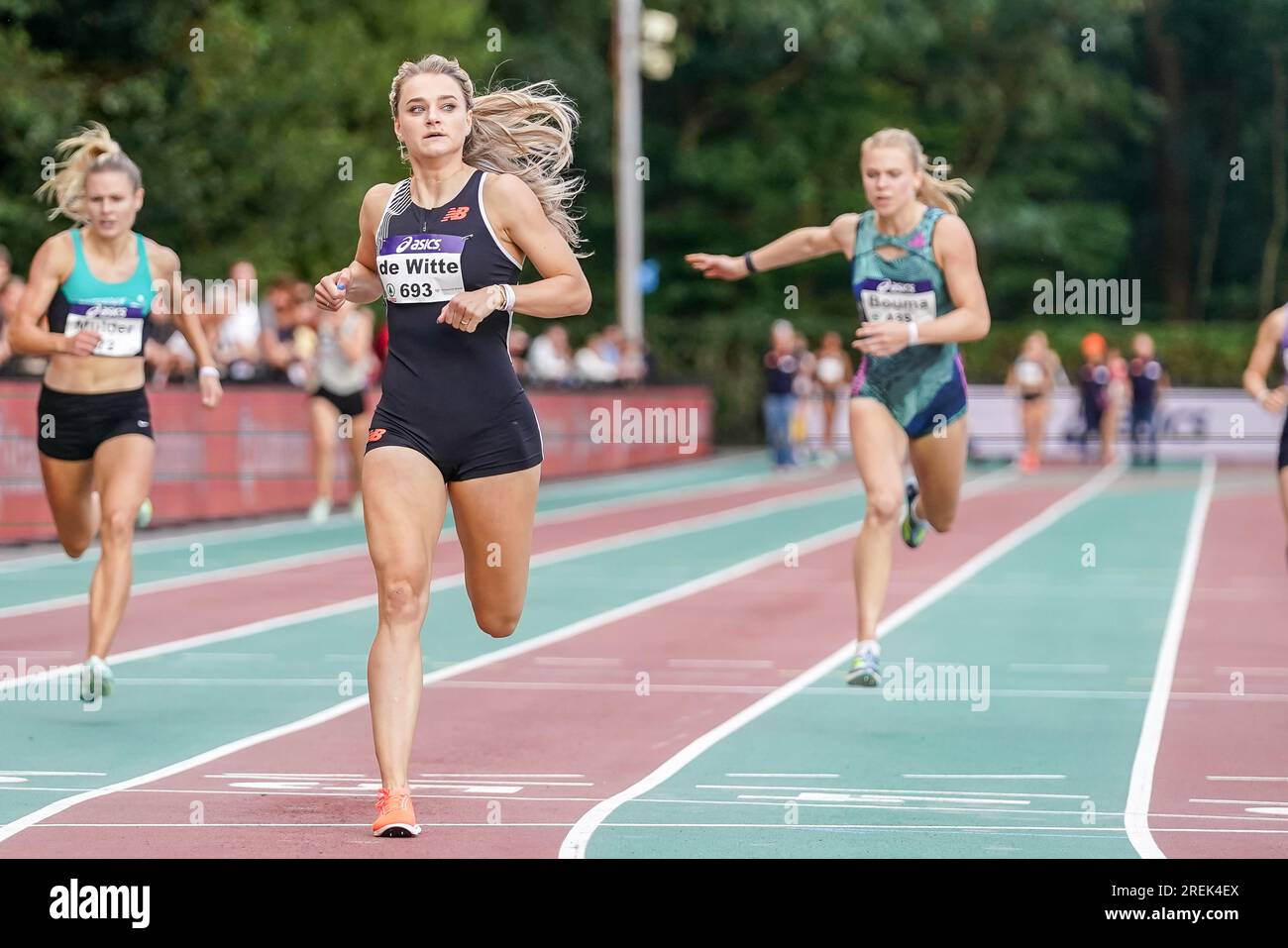 Dutch championships 400 meters hi-res stock photography and images - Alamy