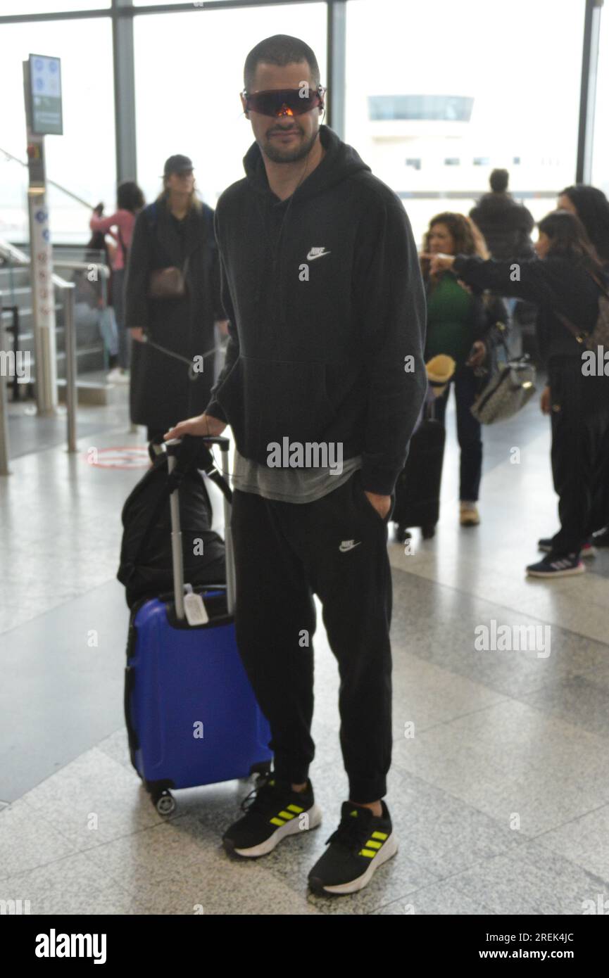 Christopher leoni hi-res stock photography and images - Alamy