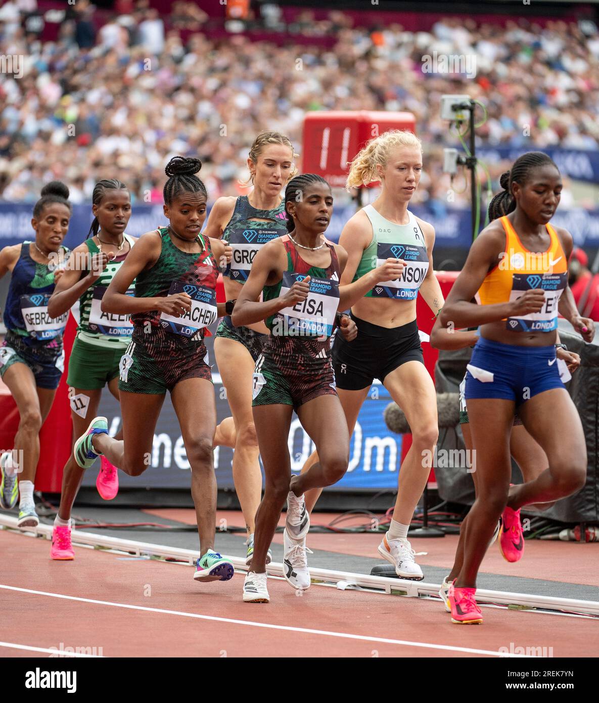 Alicia Monson of the USA and Medina Eisa of Ethiopia competing in the ...