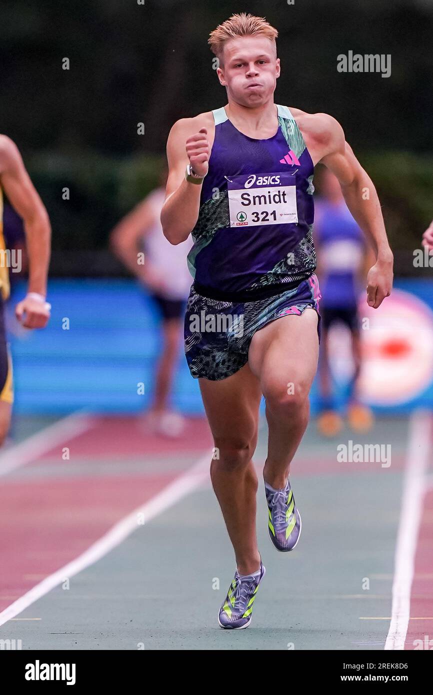 Nick smidt of aac 61 hi-res stock photography and images - Alamy