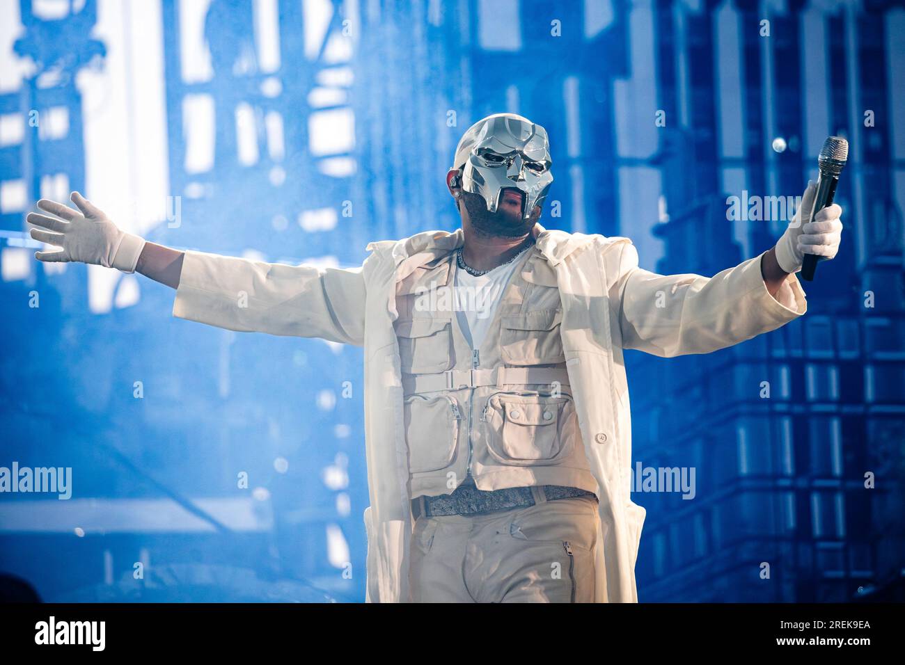 The weekndfestival hi-res stock photography and images - Alamy