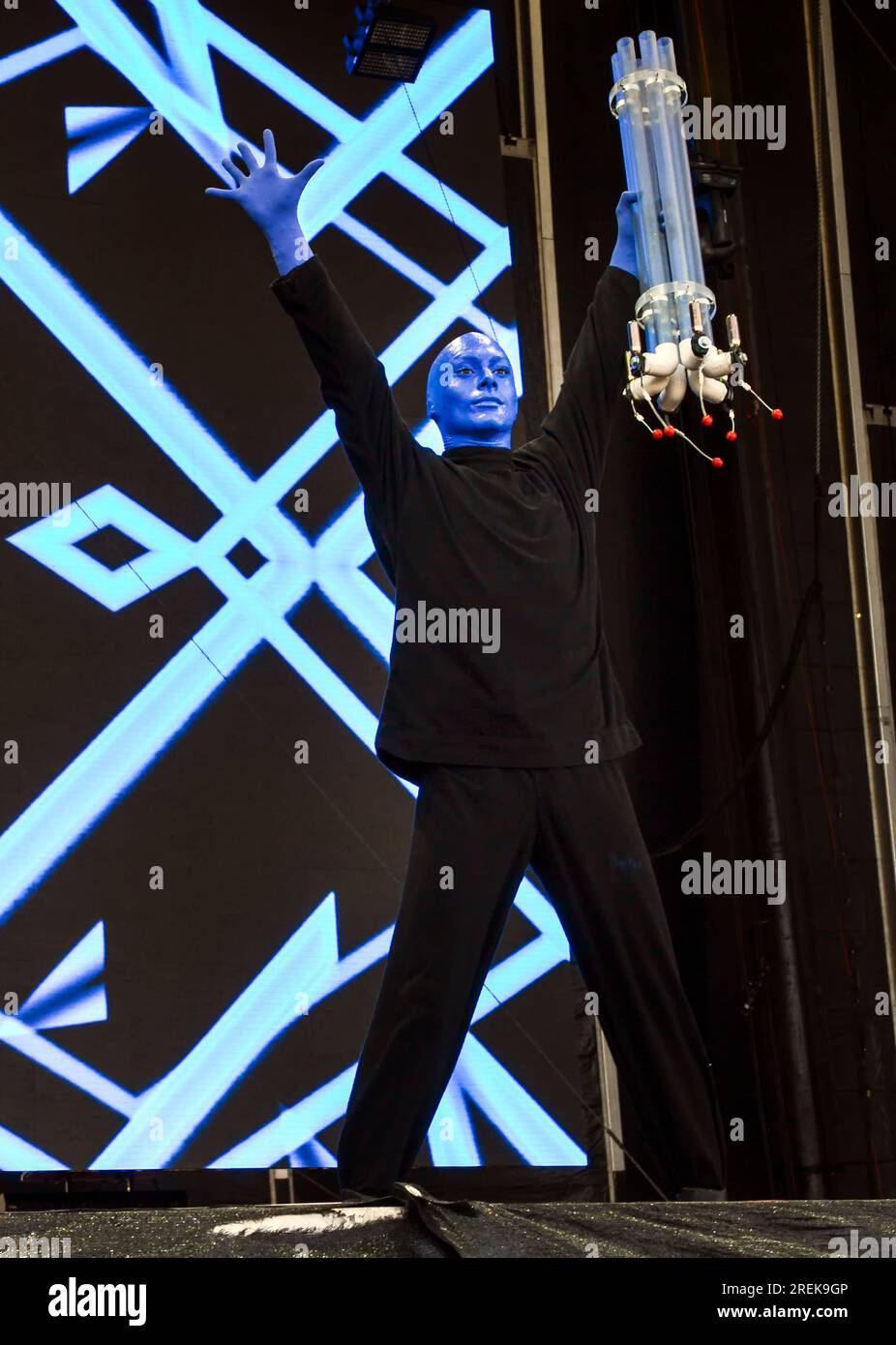 The blueman group hi-res stock photography and images - Alamy