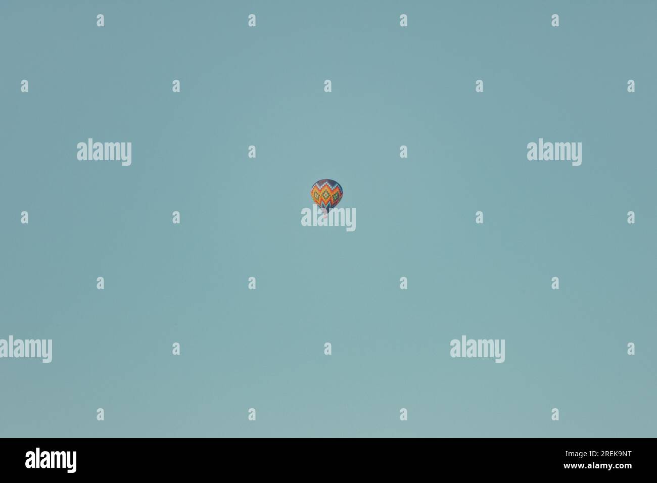 air balloon flying Stock Photo - Alamy