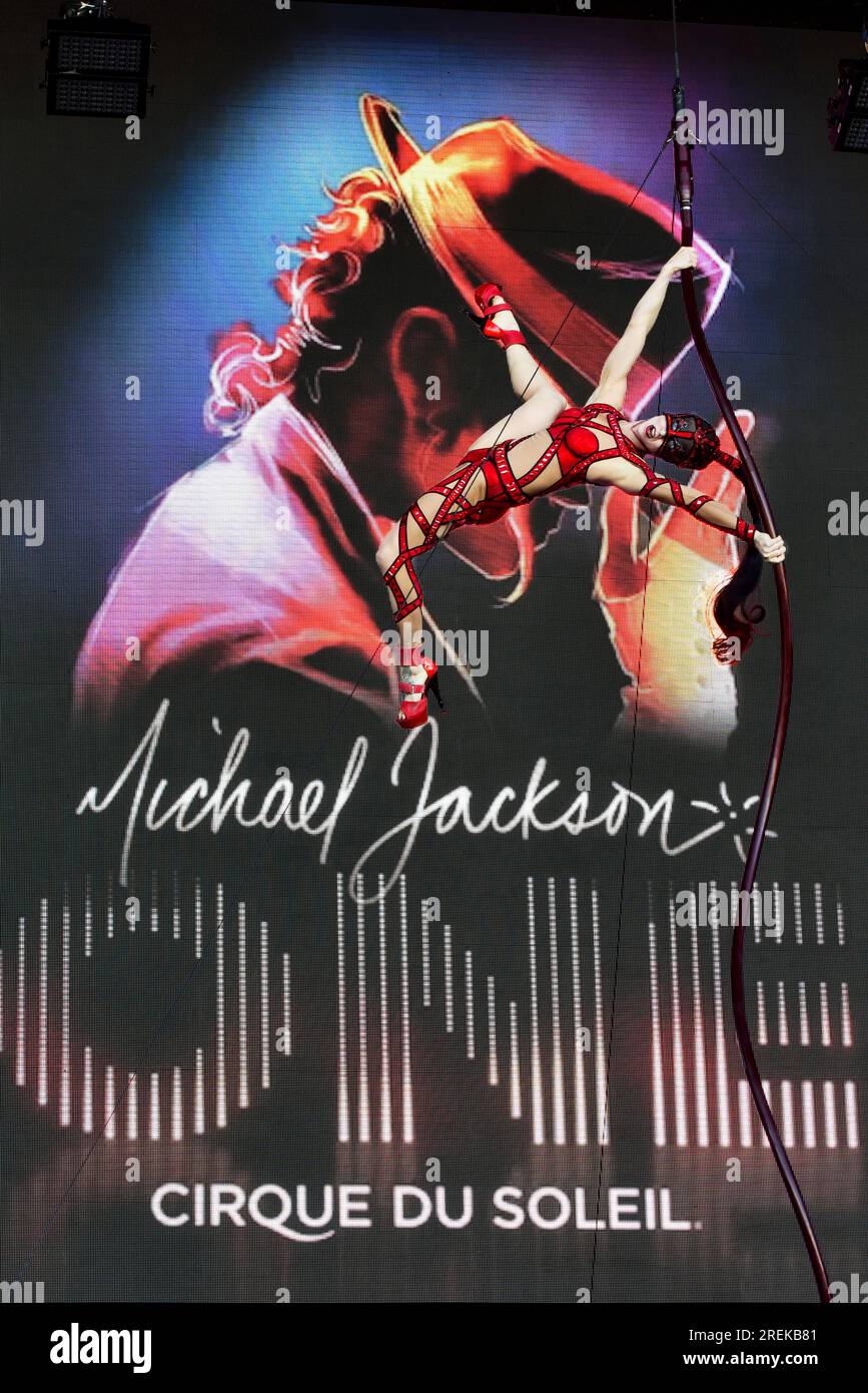 Michael jackson costume festival hi-res stock photography and images ...