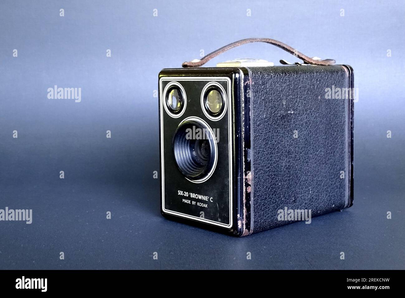 Nice to remember - Kodak Six-20 Brownie Box Camera Stock Photo - Alamy