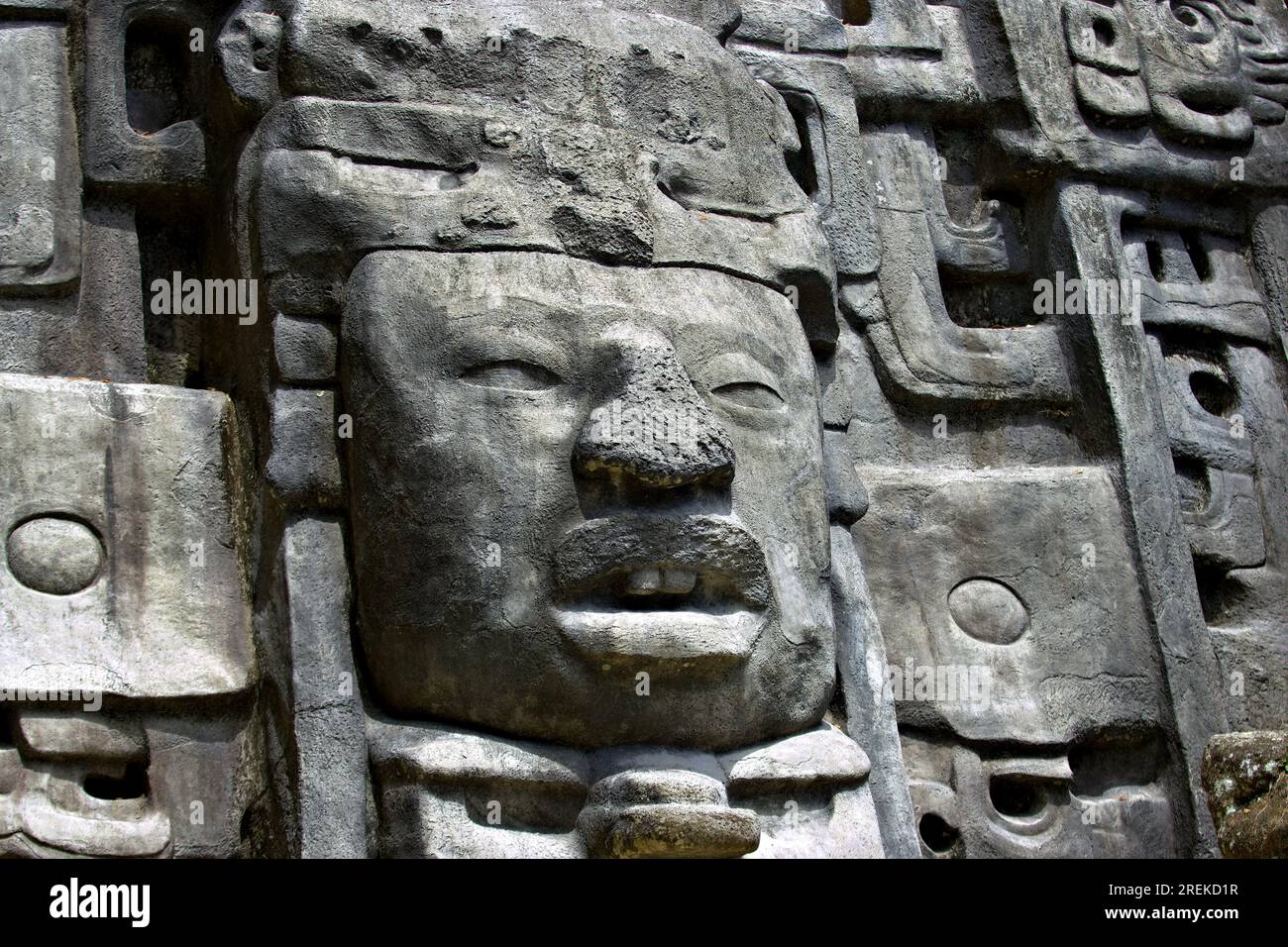 Mayan mask hi-res stock photography and images - Alamy