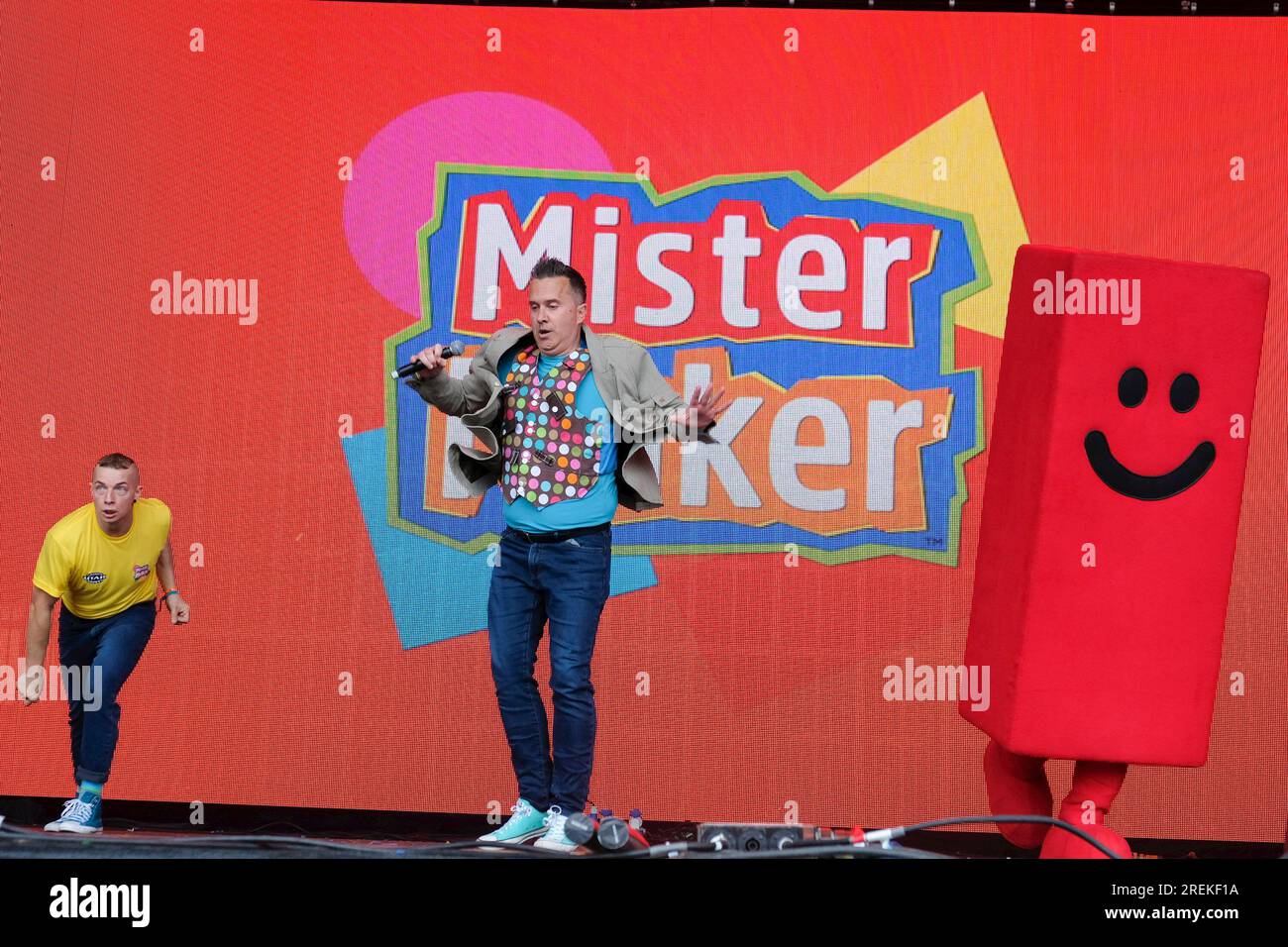 Lulworth, UK. 28th July, 2023. Phil Gallagher, British children's ...