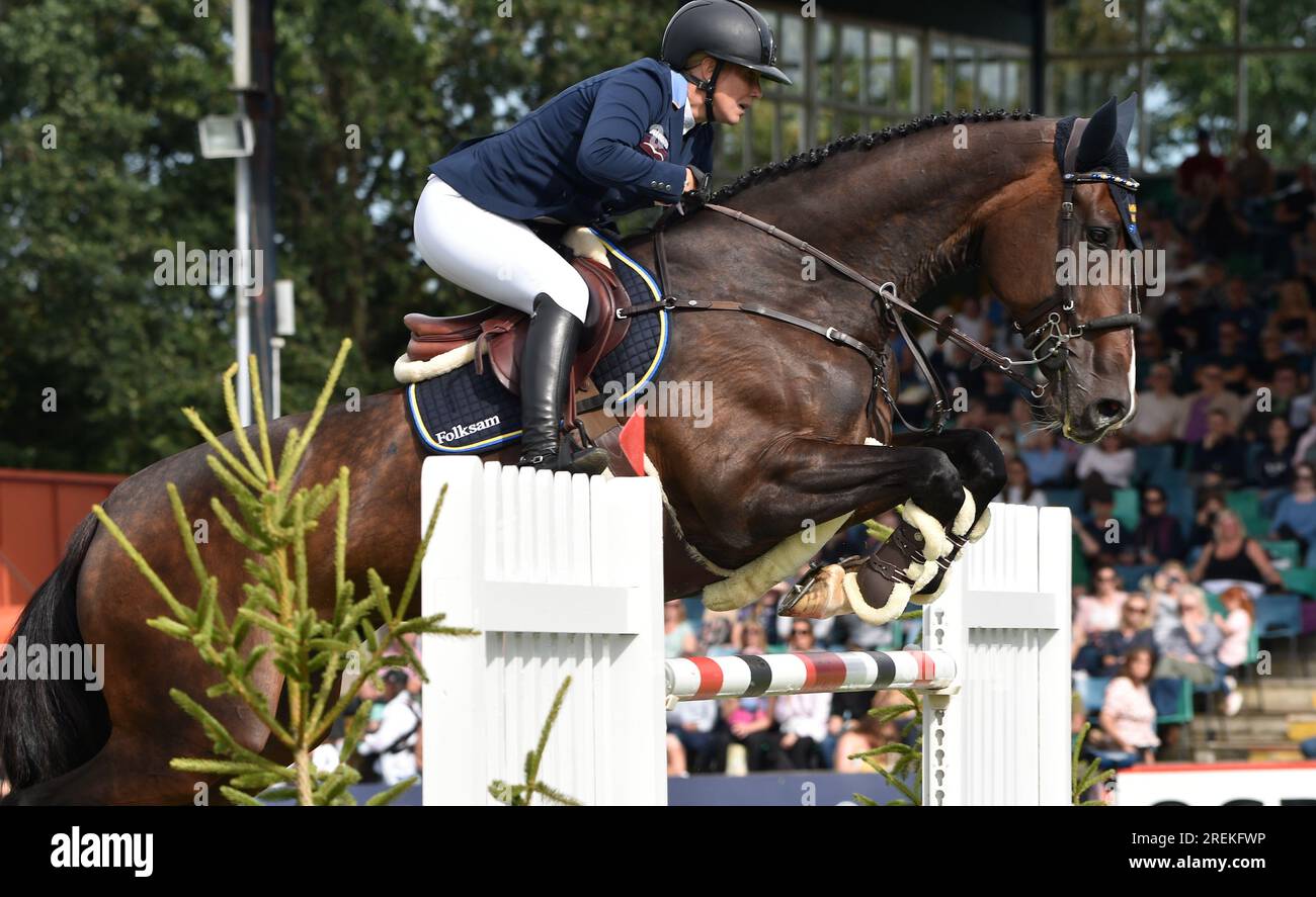 Current Images Of Berlinda Tolbert