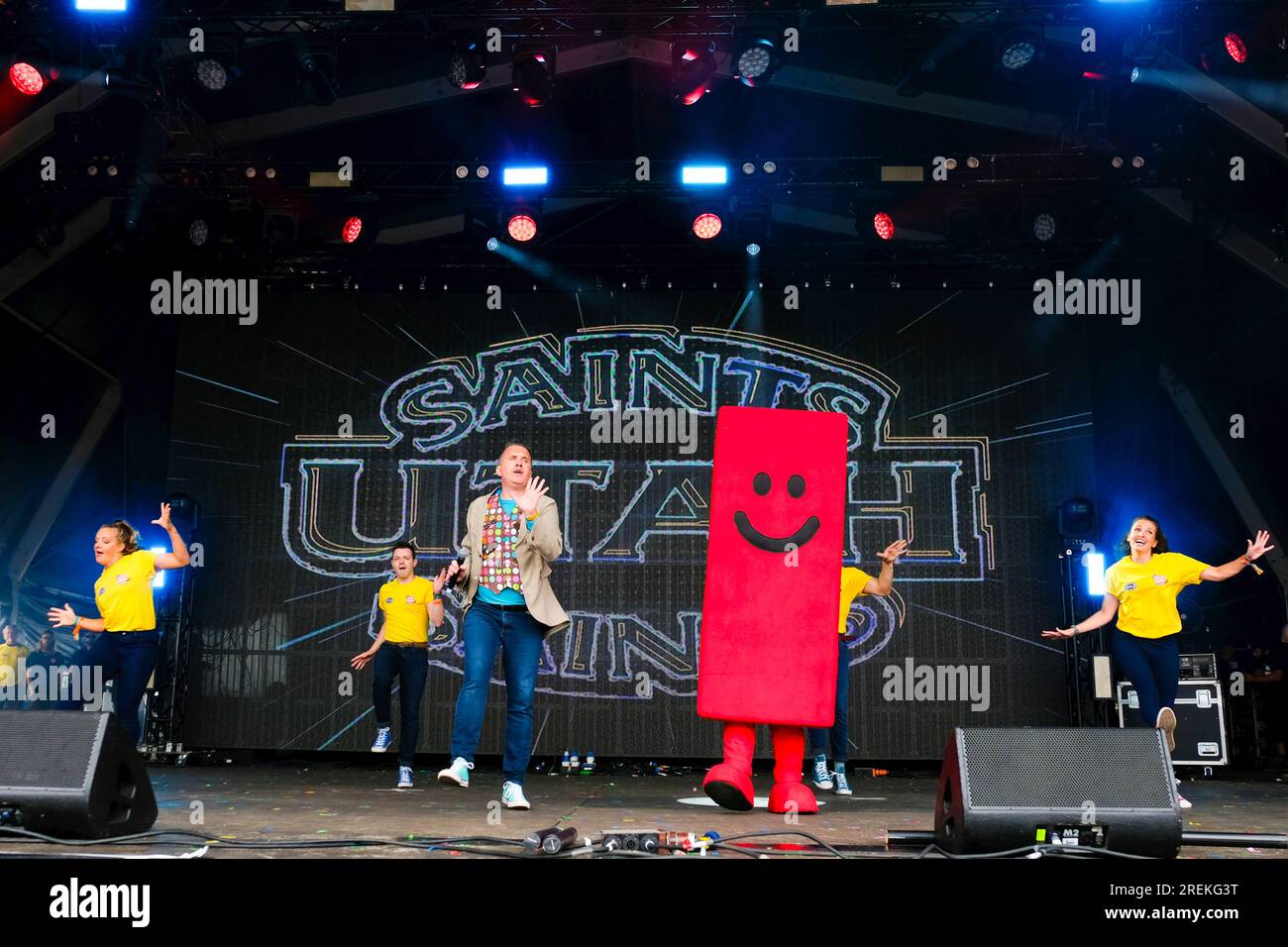 Lulworth, UK. 28th July, 2023. Phil Gallagher, British children's ...