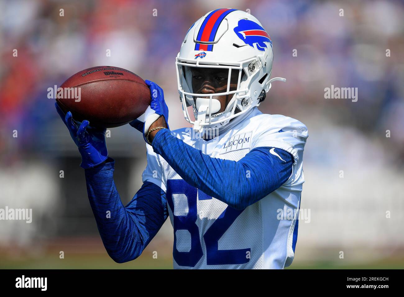 Buffalo Bills wide receiver Isaiah Coulter catches a ball during ...