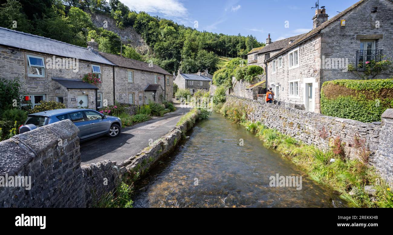 Castleton river hi-res stock photography and images - Alamy