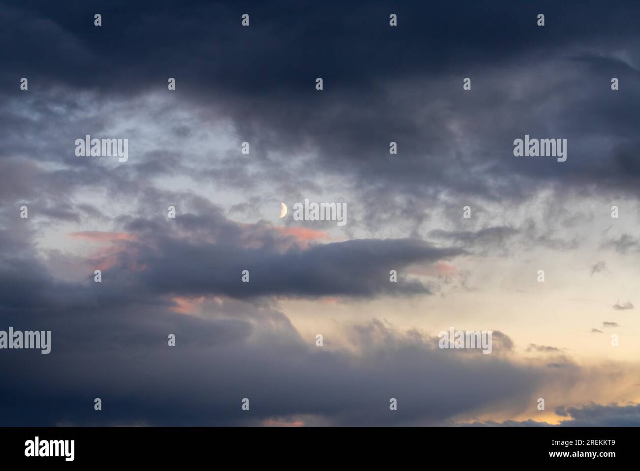 Texture background evening sky atmospheric Stock Photo - Alamy