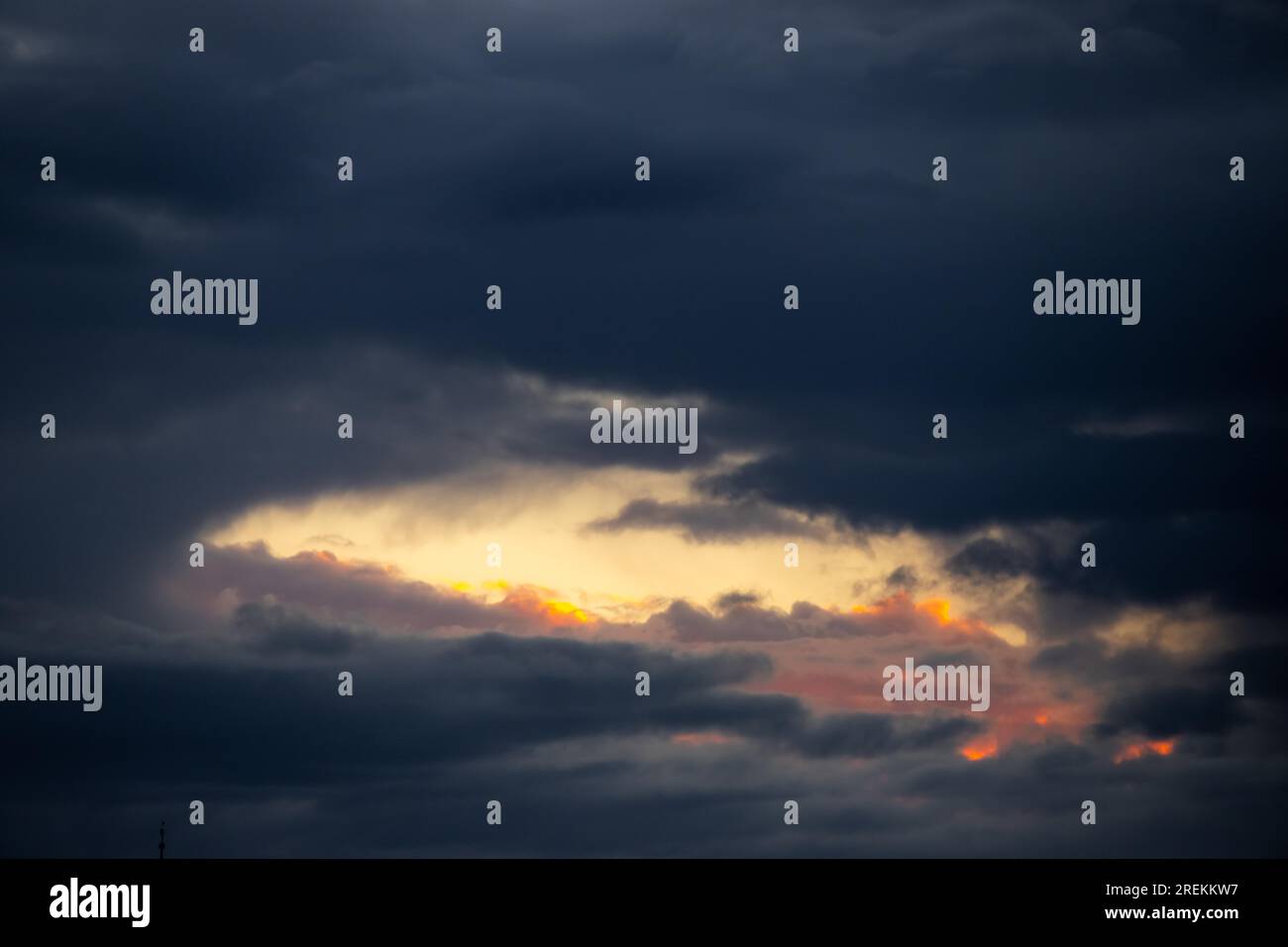 Texture background evening sky atmospheric Stock Photo - Alamy