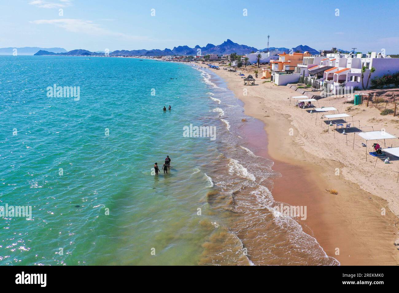 Kino bay beach, Sonora Mexico, playa de bahia de Kino, Sonora Mexico ...