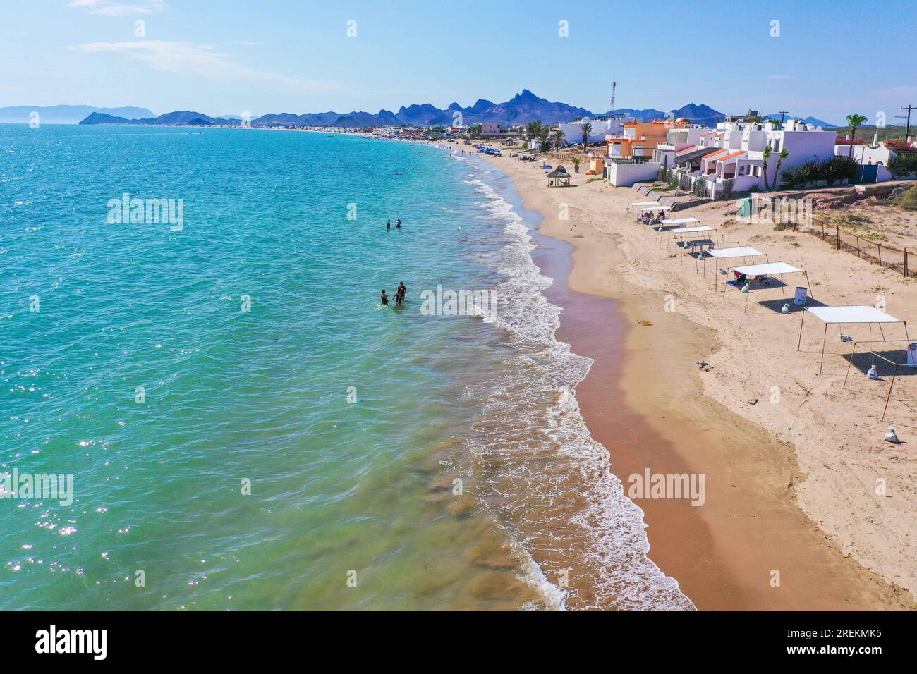 Kino bay beach, Sonora Mexico, playa de bahia de Kino, Sonora Mexico ...