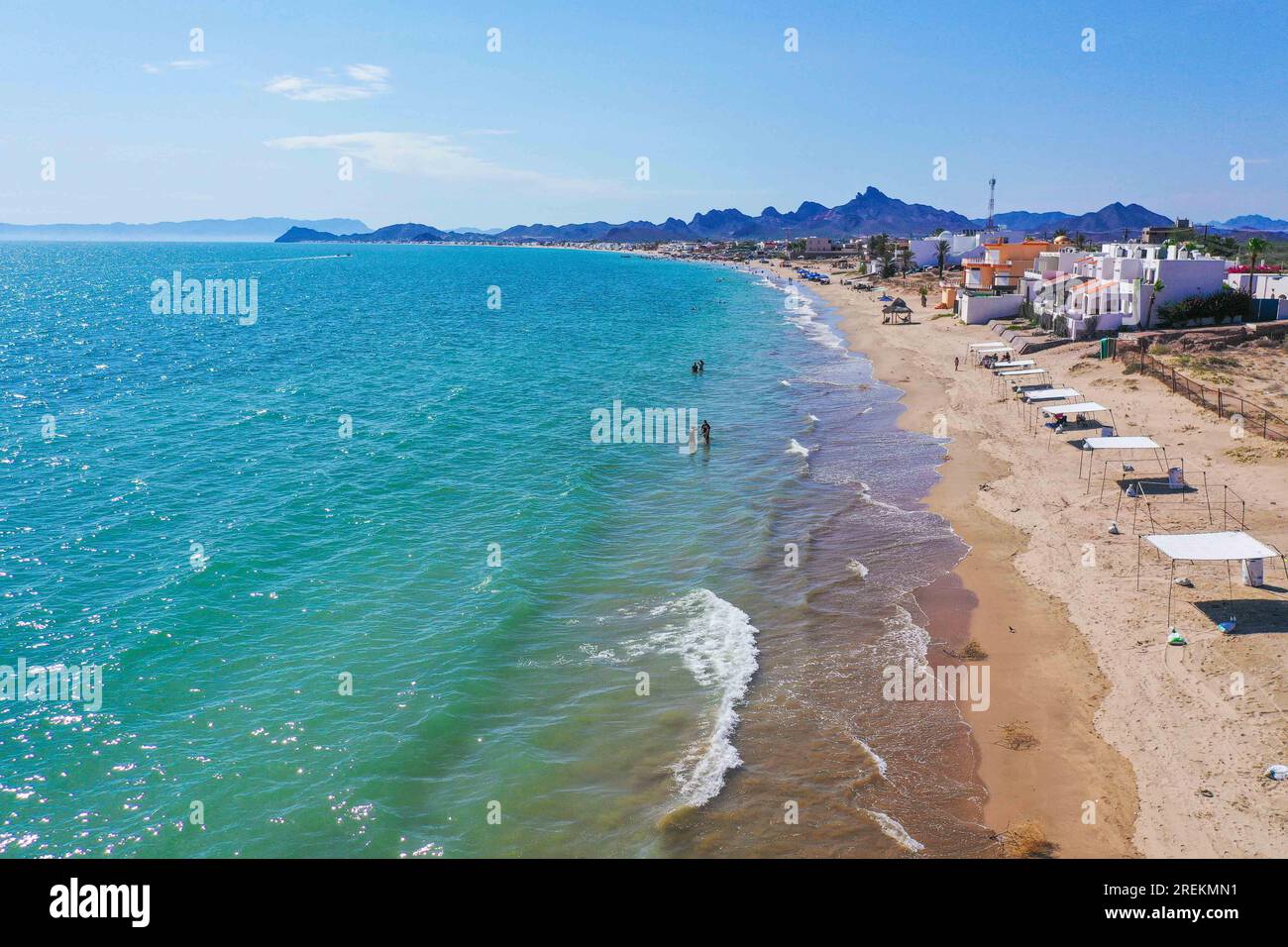 Kino bay beach, Sonora Mexico, playa de bahia de Kino, Sonora Mexico ...