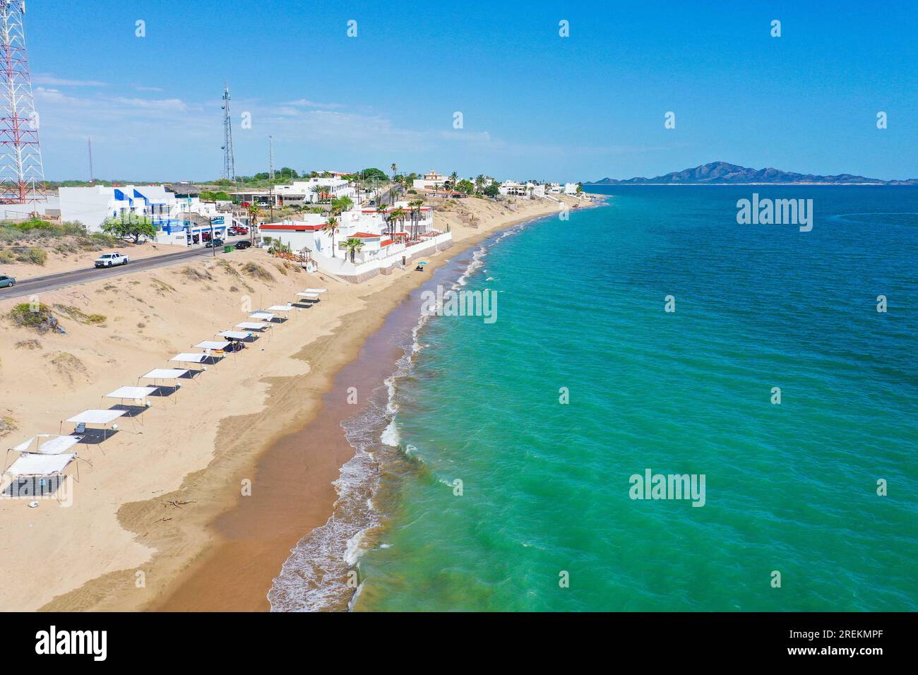 Kino bay beach, Sonora Mexico, playa de bahia de Kino, Sonora Mexico . © (© Luis Gutierrez ...