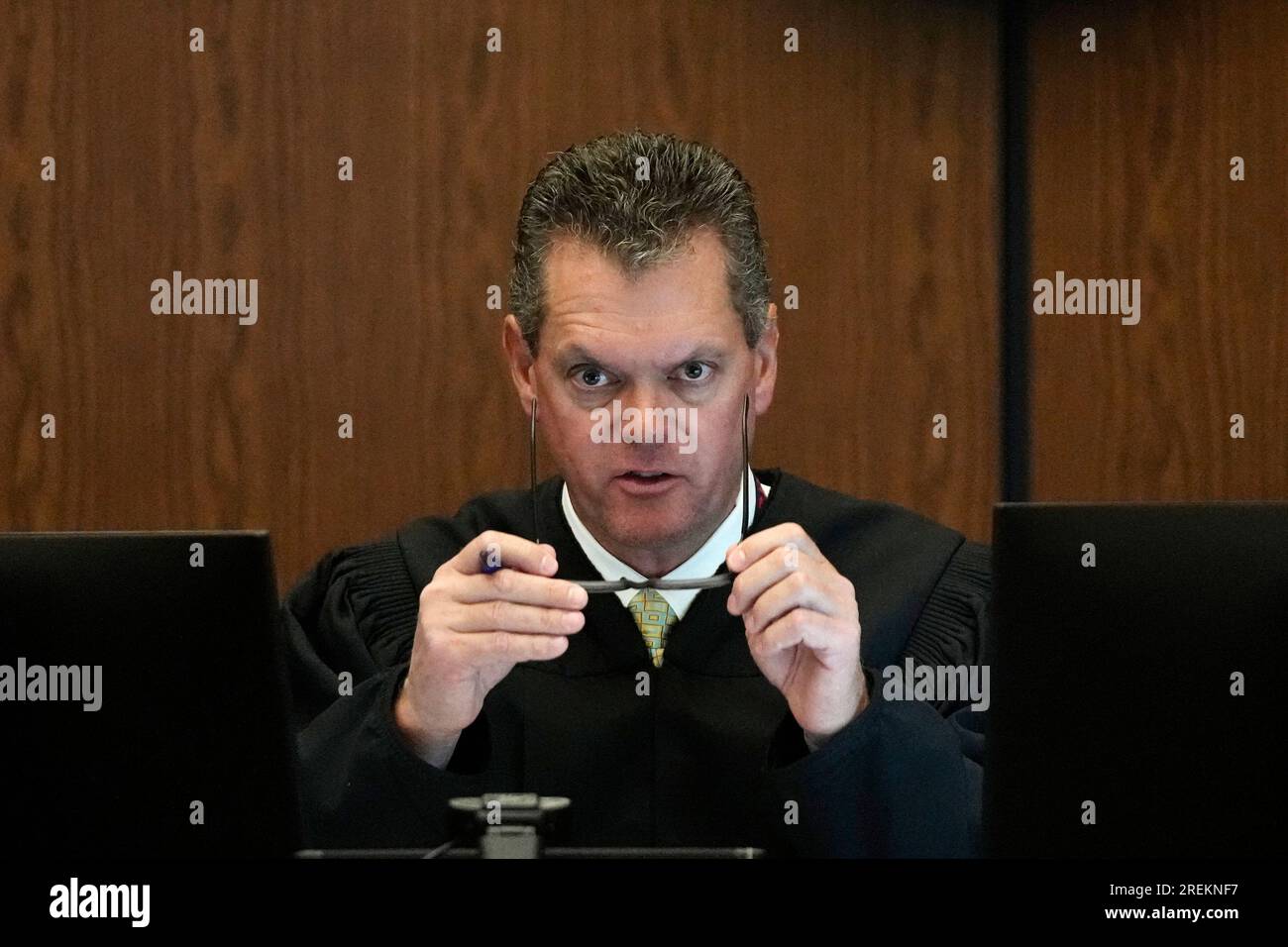 Maricopa County Superior Court Judge David W. Garbarino speaks to ...