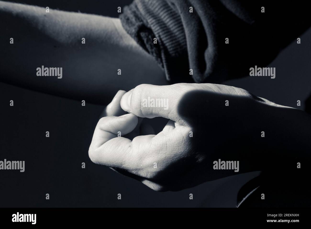 Black hand close up hi-res stock photography and images - Alamy