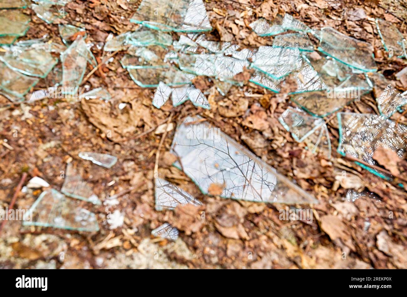 Shards of glass for backgrounds and overlays Stock Photo - Alamy