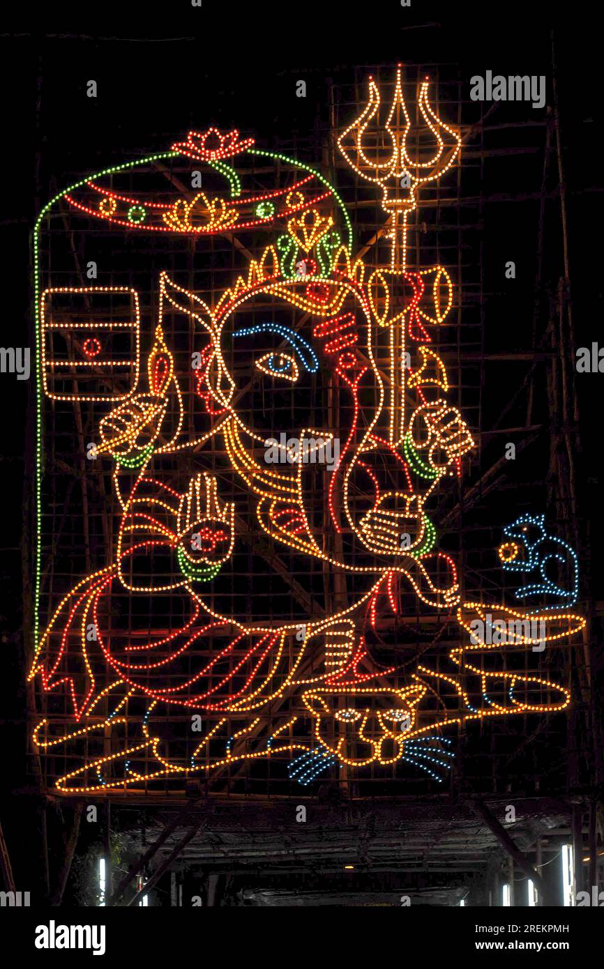 Ganesha made using serial lights at Pillaiyarpatti near Karaikudi ...