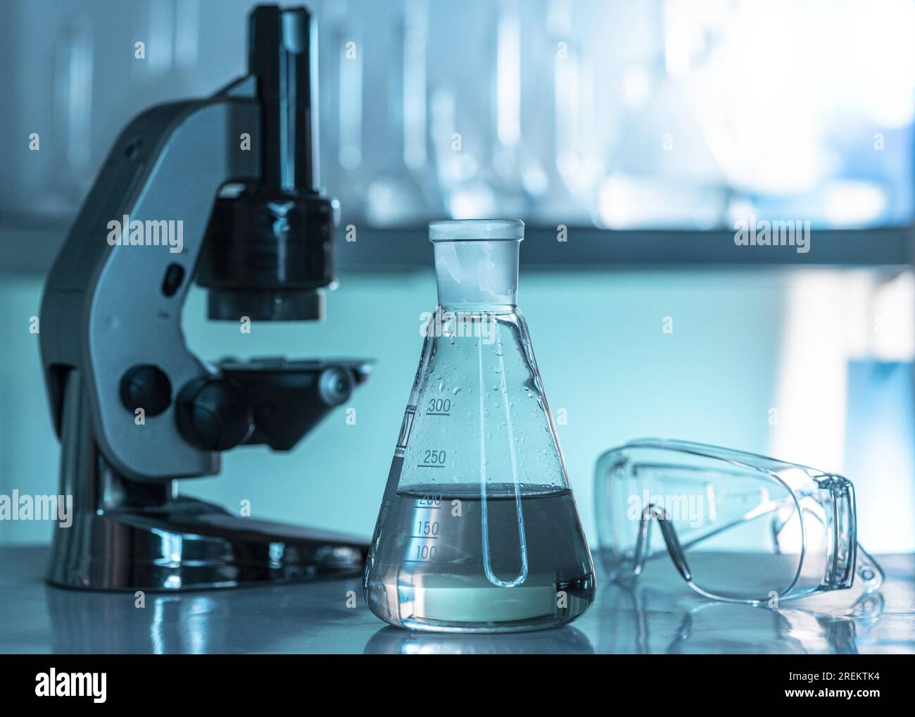 High resolution microscope hi-res stock photography and images - Alamy