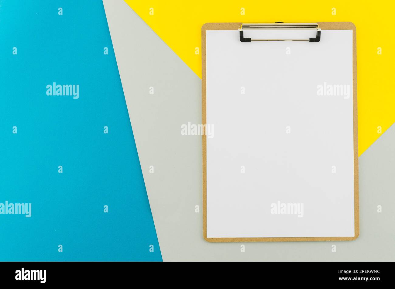 Flat lay concept clipboard (1) . Beautiful photo Stock Photo - Alamy