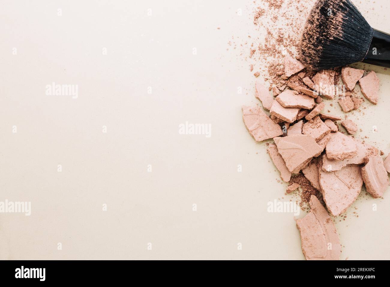 Crushed powder brush. High resolution photo Stock Photo - Alamy
