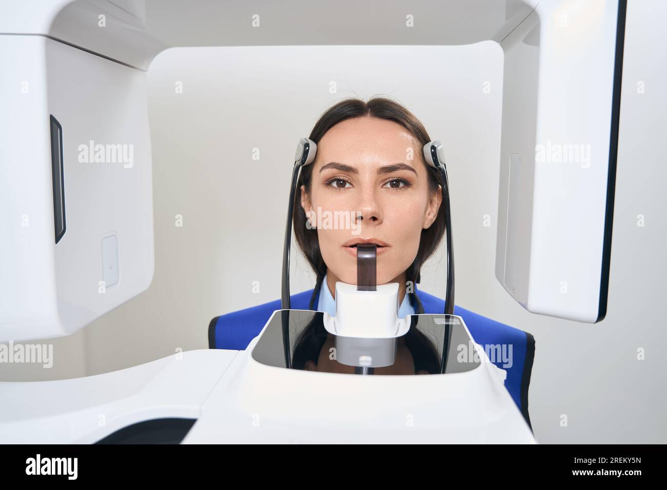 Aesthetic dental procedures hi-res stock photography and images - Alamy